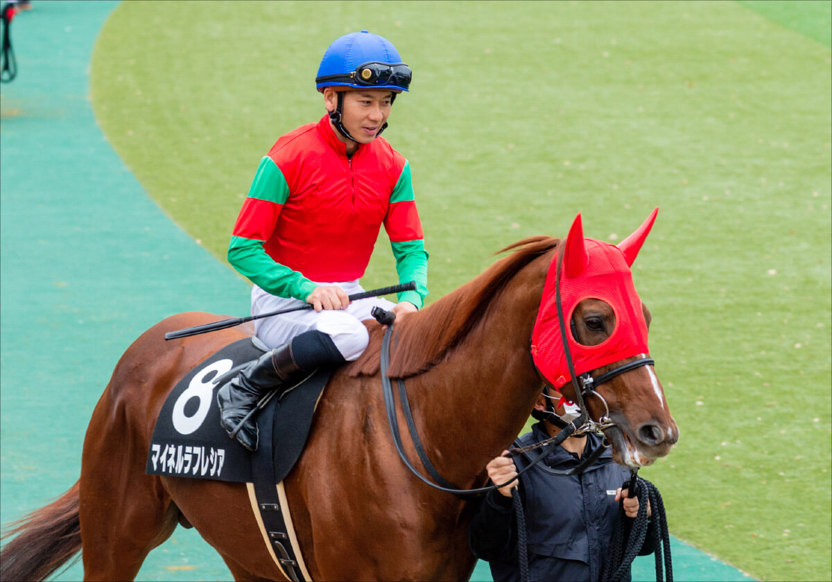 JRA M.デムーロ「マイネル主戦」へ一発回答!? 阪神JF（G1）ユーバーレーベン「一瞬勝てると……」最速上がり3着で、あの騎手に危機感？ | GJ